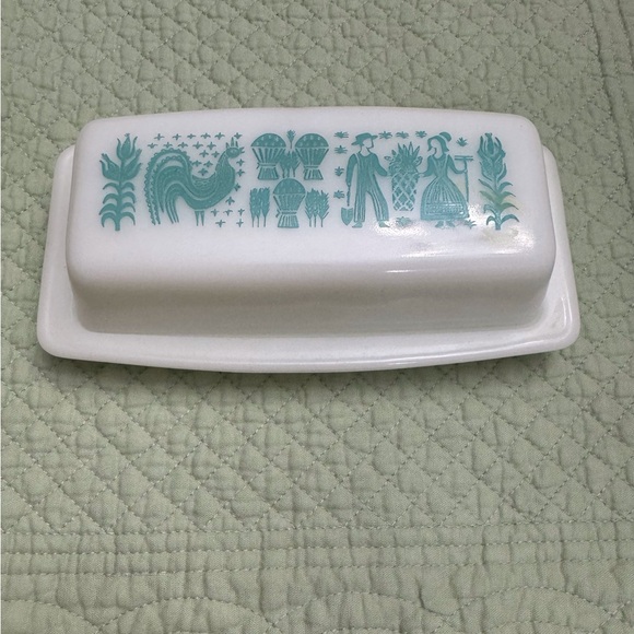 Pyrex | Kitchen | Vintage Pyrex Amish Butterprint Butter Dish Wlid ...